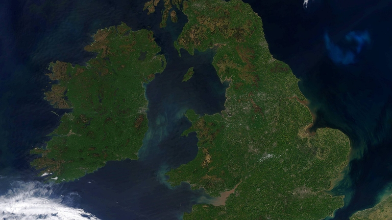 Stunning photo of cloud-free Ireland released