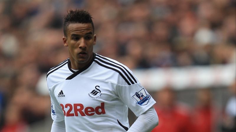 Manchester City finally sign Scott Sinclair