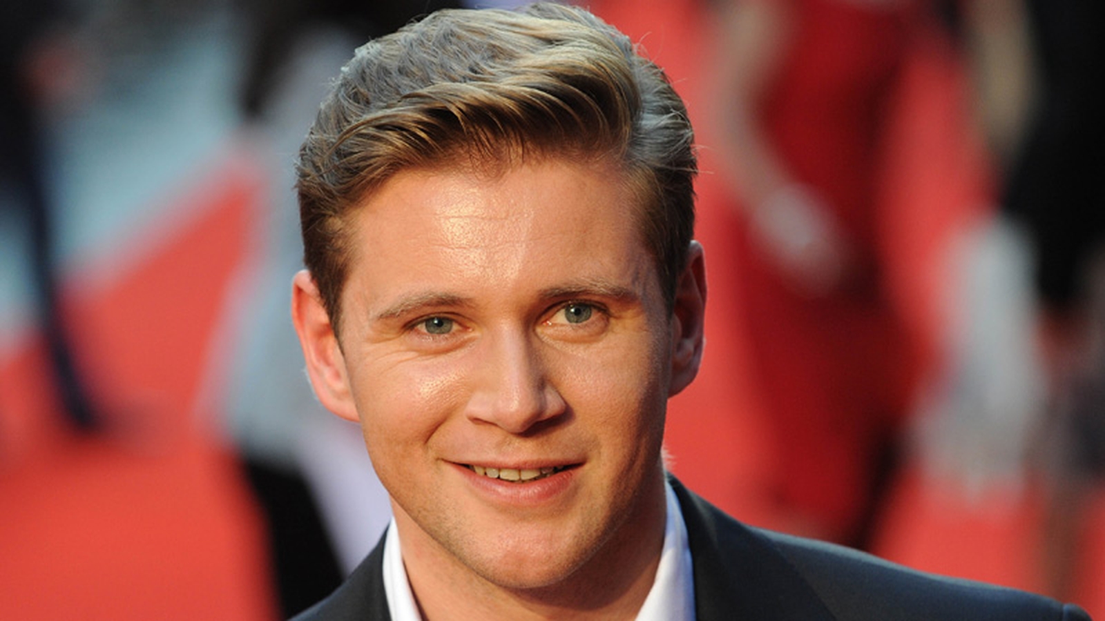 Leech loving it on Downton Abbey