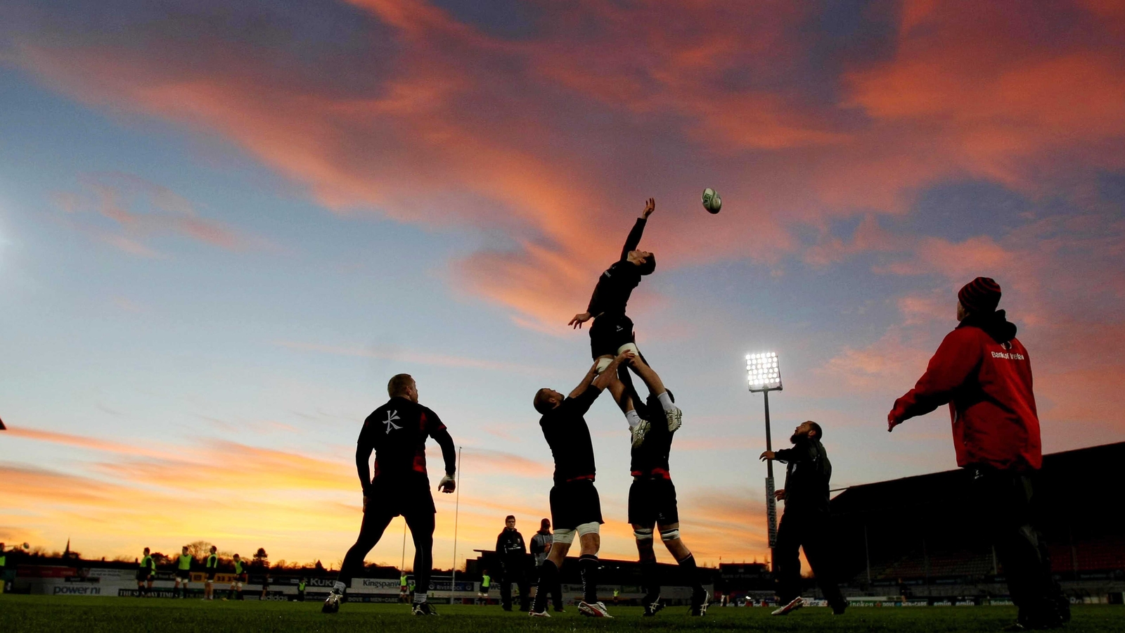 Irish provinces face battle for knockout places