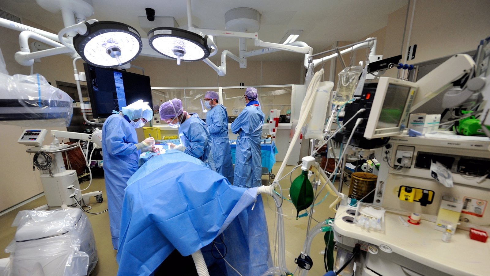 Study shows music can benefit surgery patients