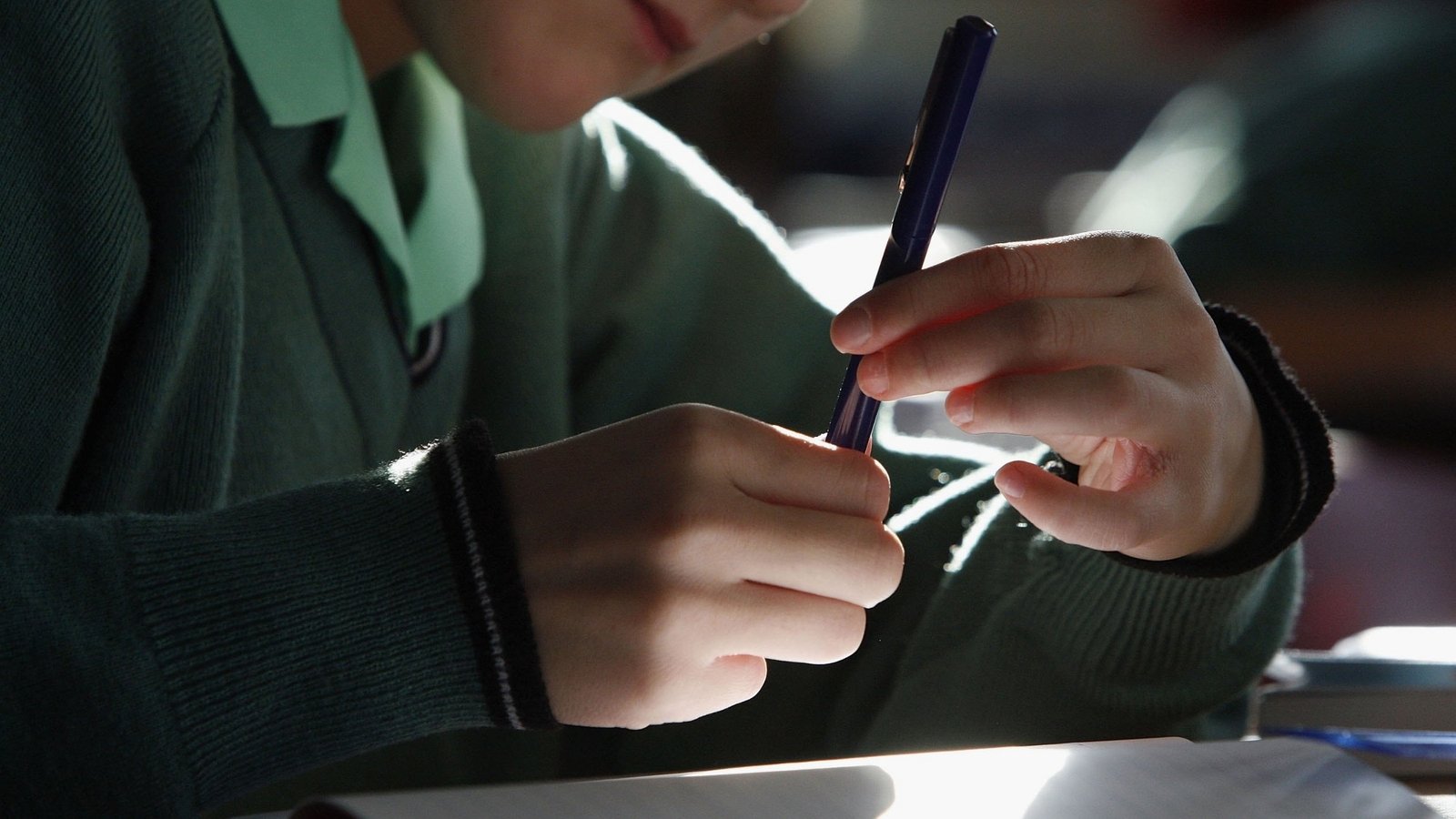 School considers homework ban to reduce depression