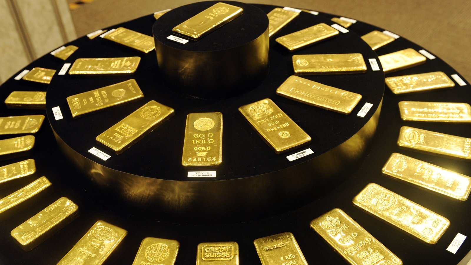 Gold heading for best year since 2010