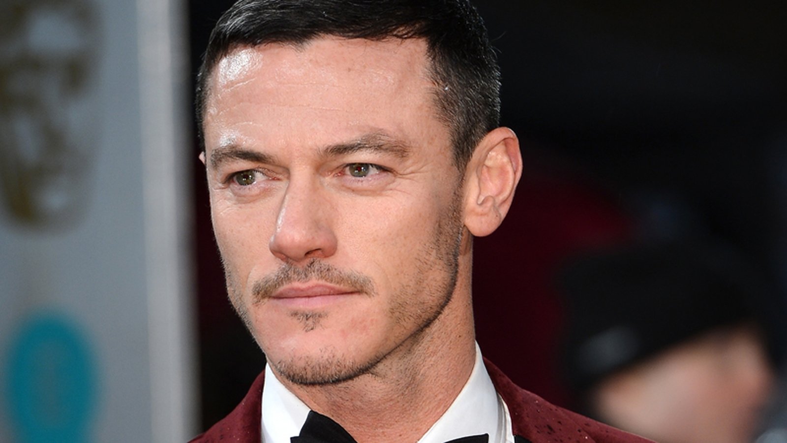 Luke Evans takes The Crow lead role