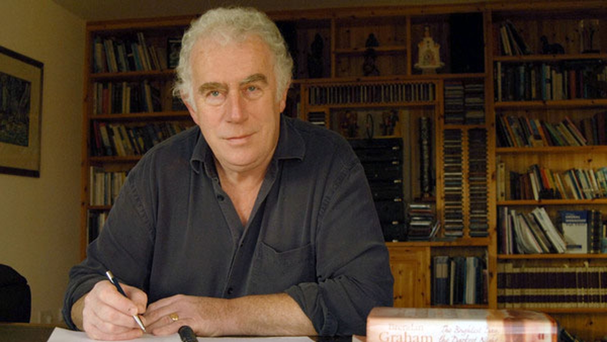 Fumbling for the Light: The Songs of Brendan Graham | CHRISTMAS SPECIAL ...