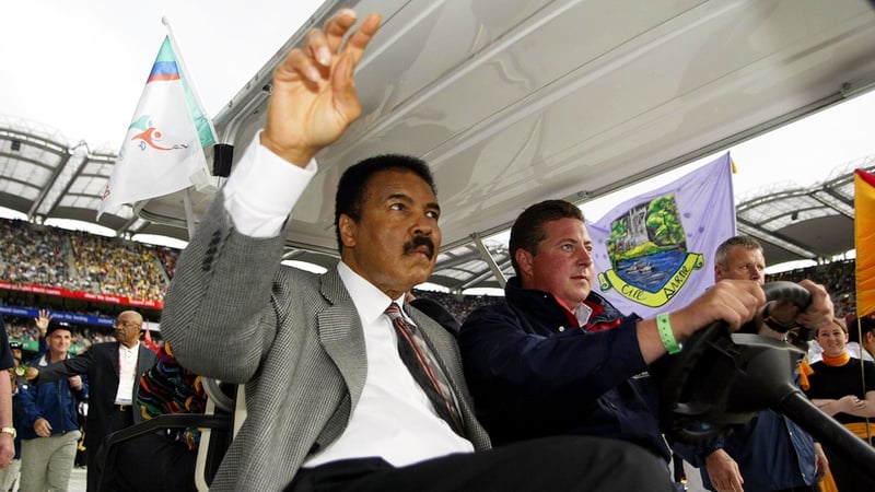 Muhammad Ali back in hospital due to infection