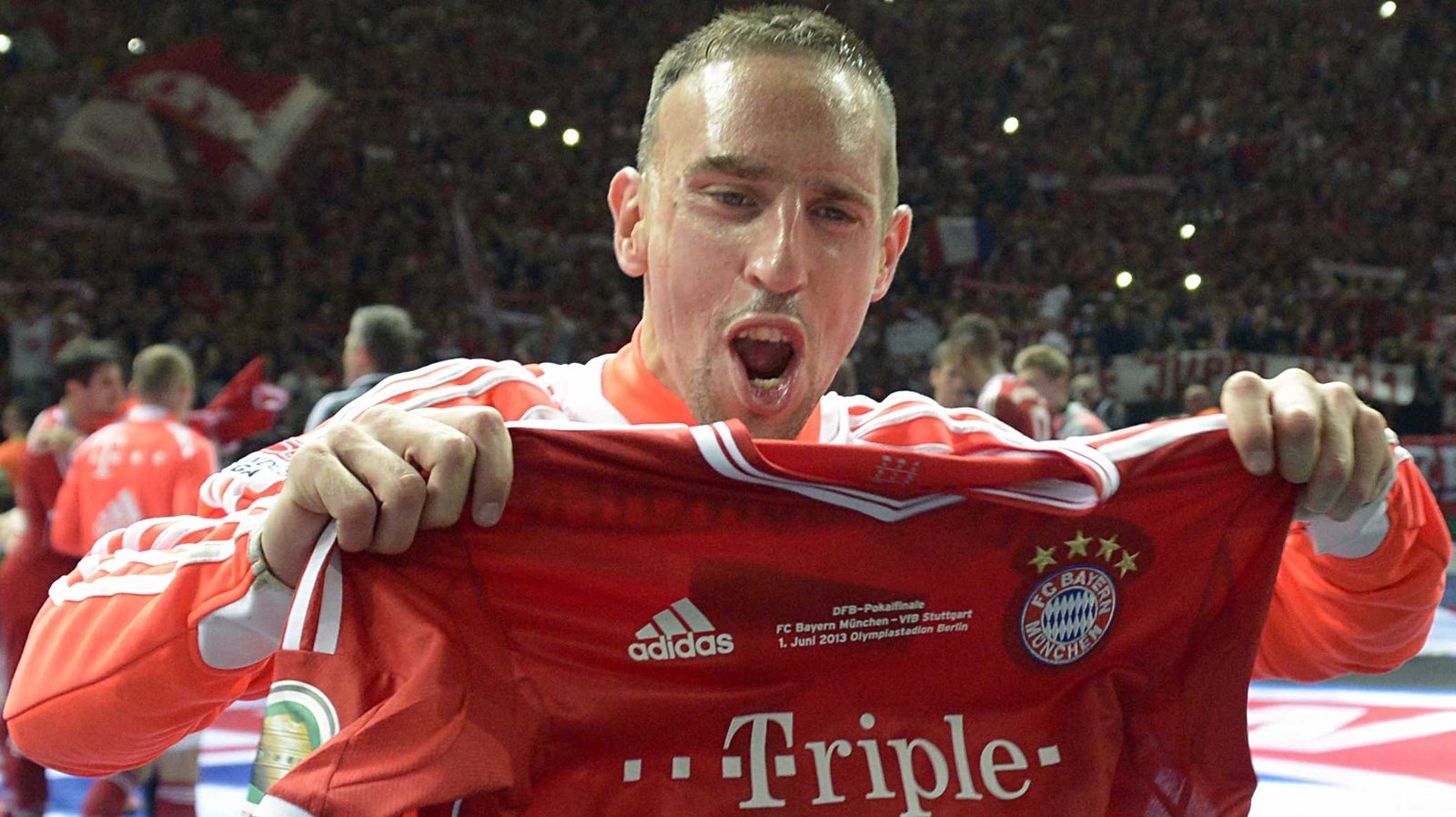 Ribery extends his stay with Munich