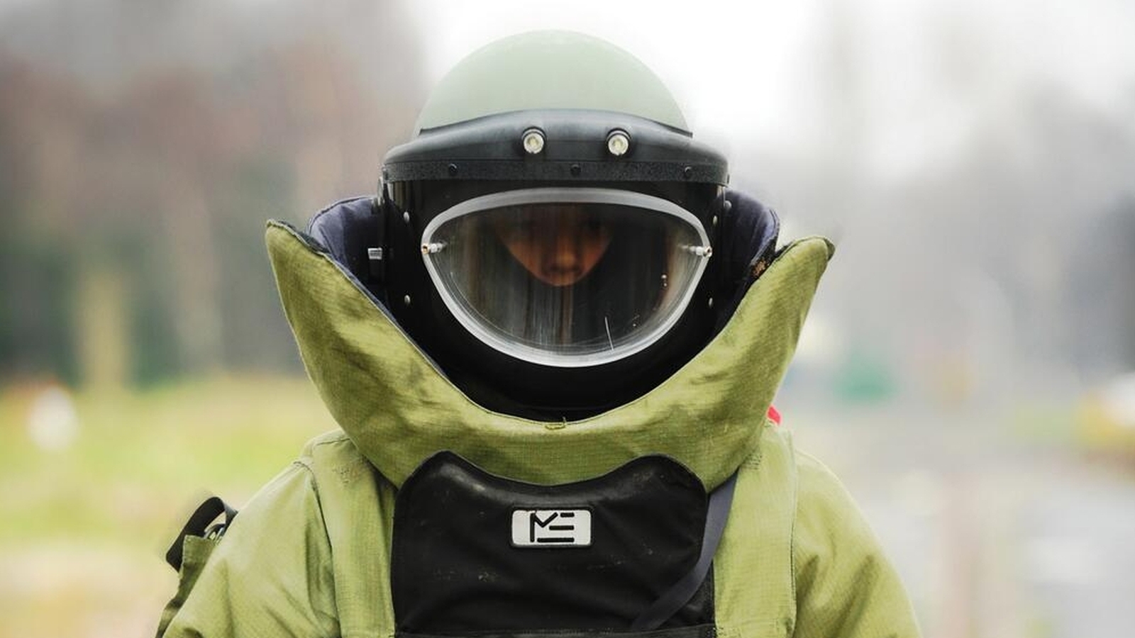 Army examines suspicious device in Dublin