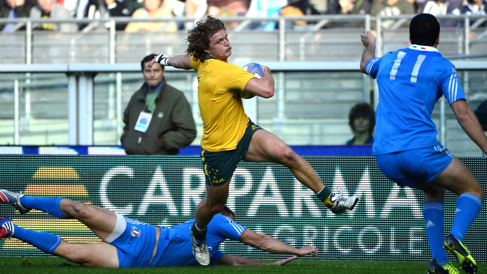 Wallabies run rampant against Italy
