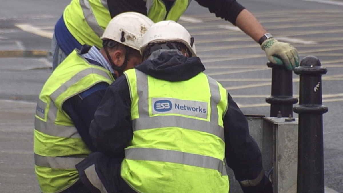 ESB staff vote in favour of industrial action | Morning Ireland - RTÉ ...