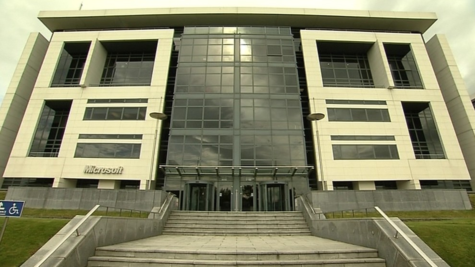 Microsoft facility to create 150 construction jobs