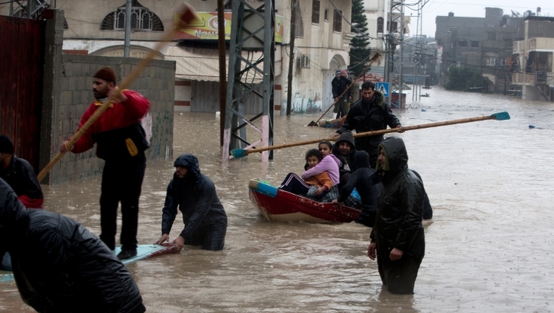 5,000 evacuated in Gaza due to floods
