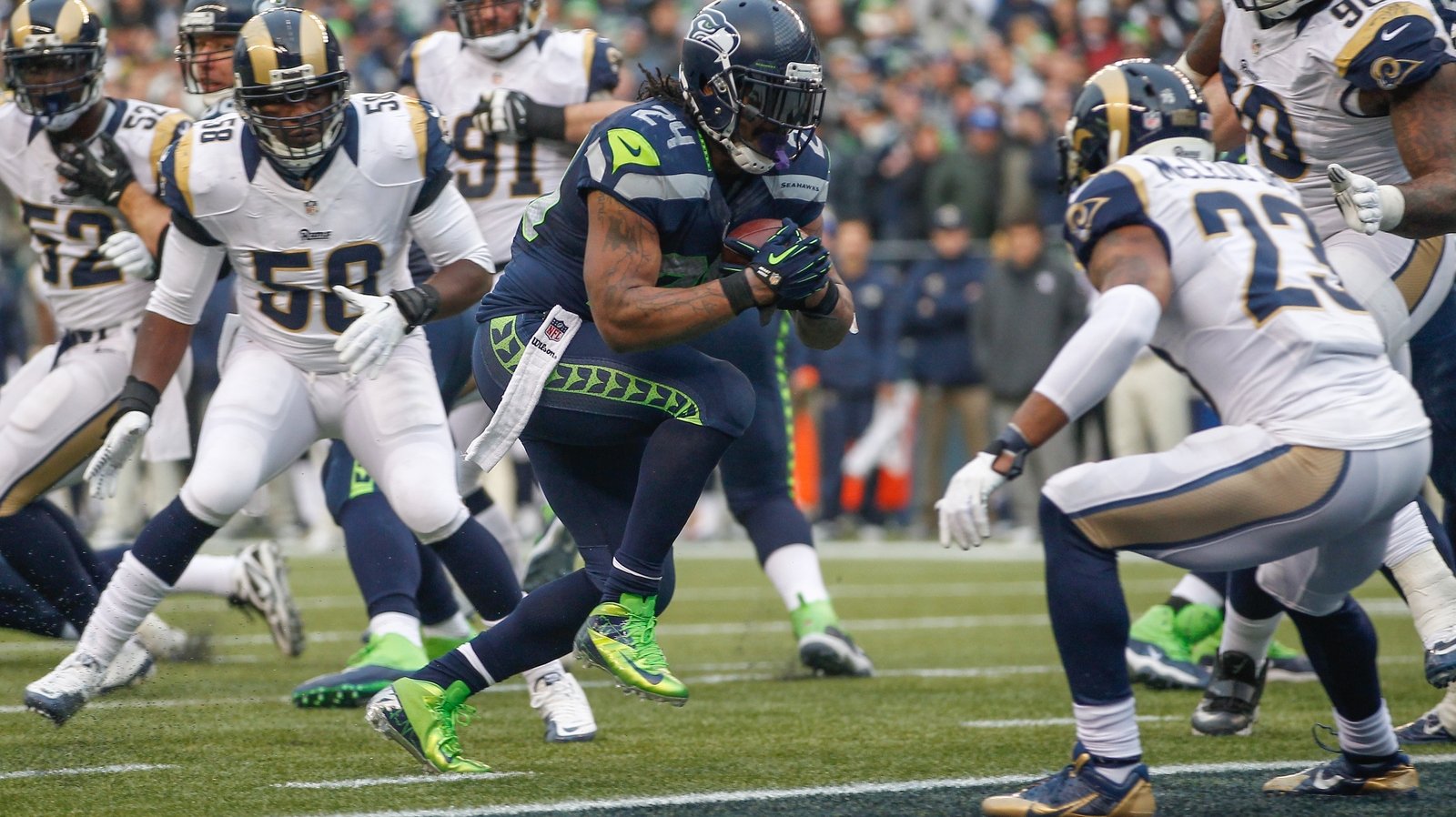 NFL: Seattle, Patriots reach championship games