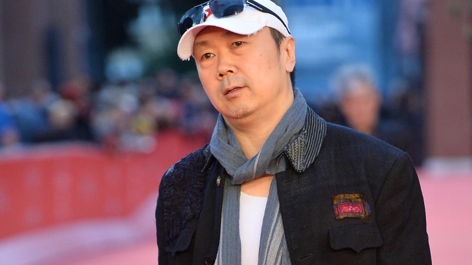 Chinese rock star quits New Year gala