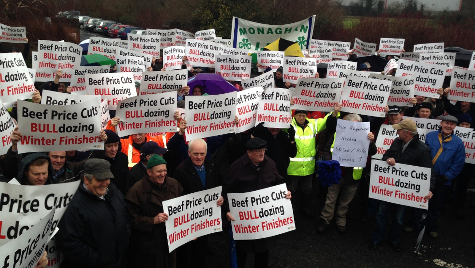Farmers in protest over beef prices