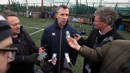 What makes a professional rugby player?