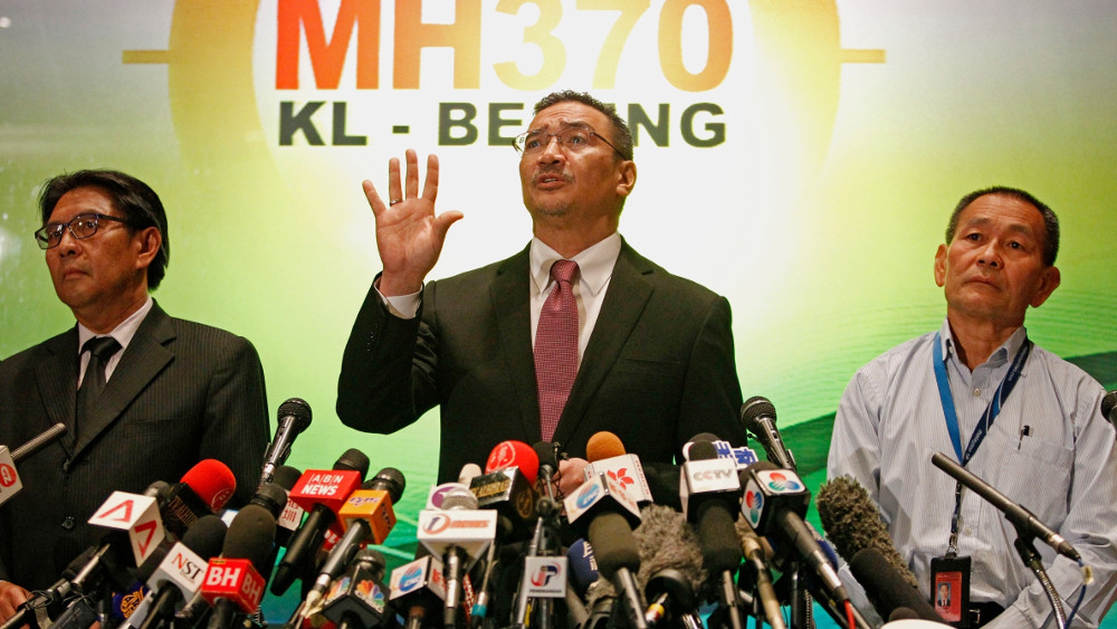 Malaysia denies plane 'flew on' for four hours
