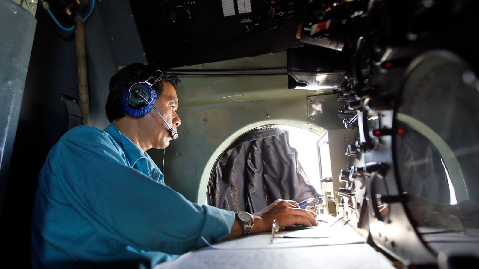 Radar data shows missing plane changed course