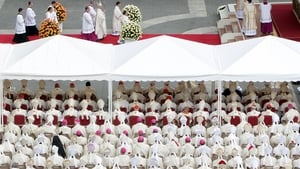 Historic canonisation of two popes