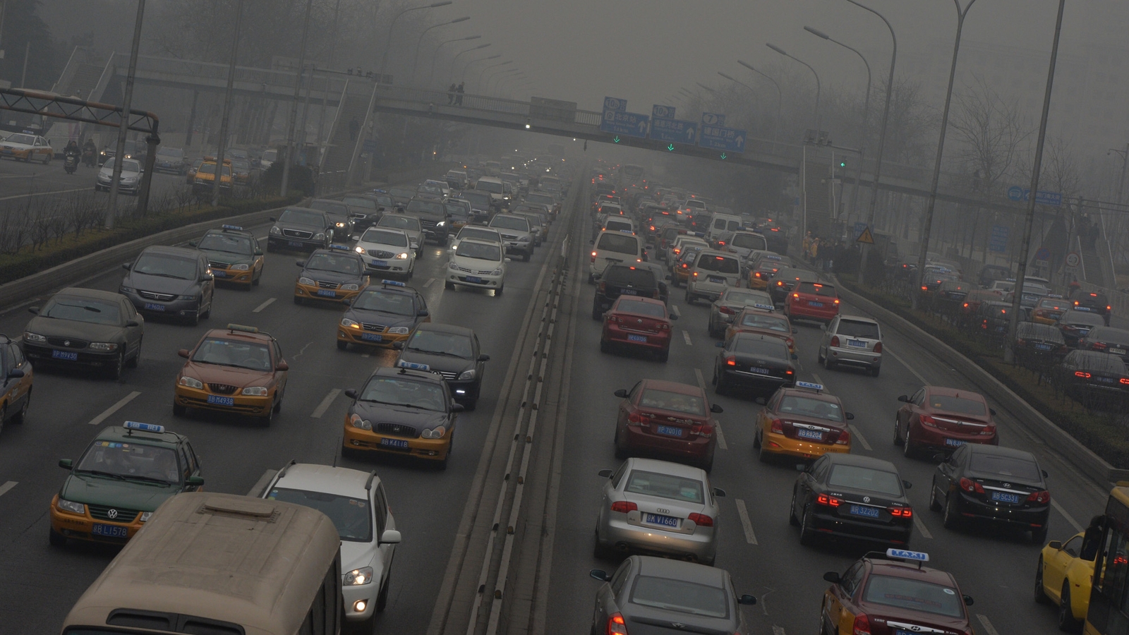 Armless China driver clocks up 160,000km