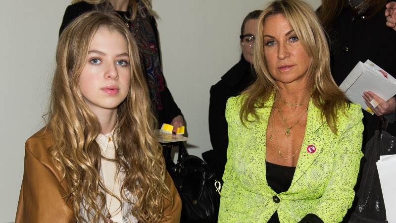 Gallagher's daughter Anaïs in first modelling job