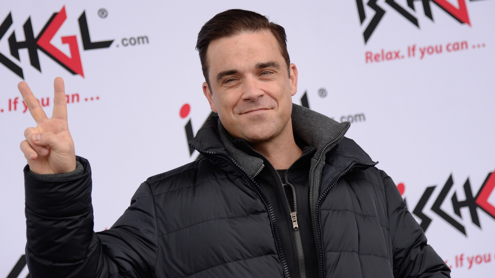Robbie Williams to record new material with Take That