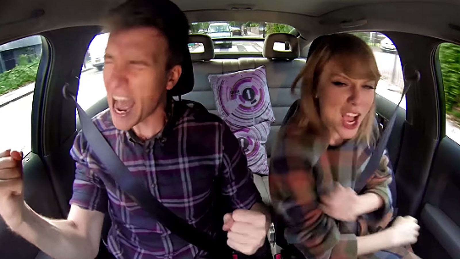 Watch! Taylor Swift, Greg James mime her new song