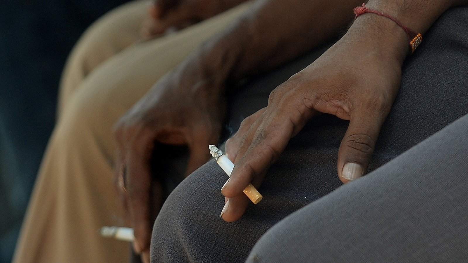 India plans to raise smoking age to 25