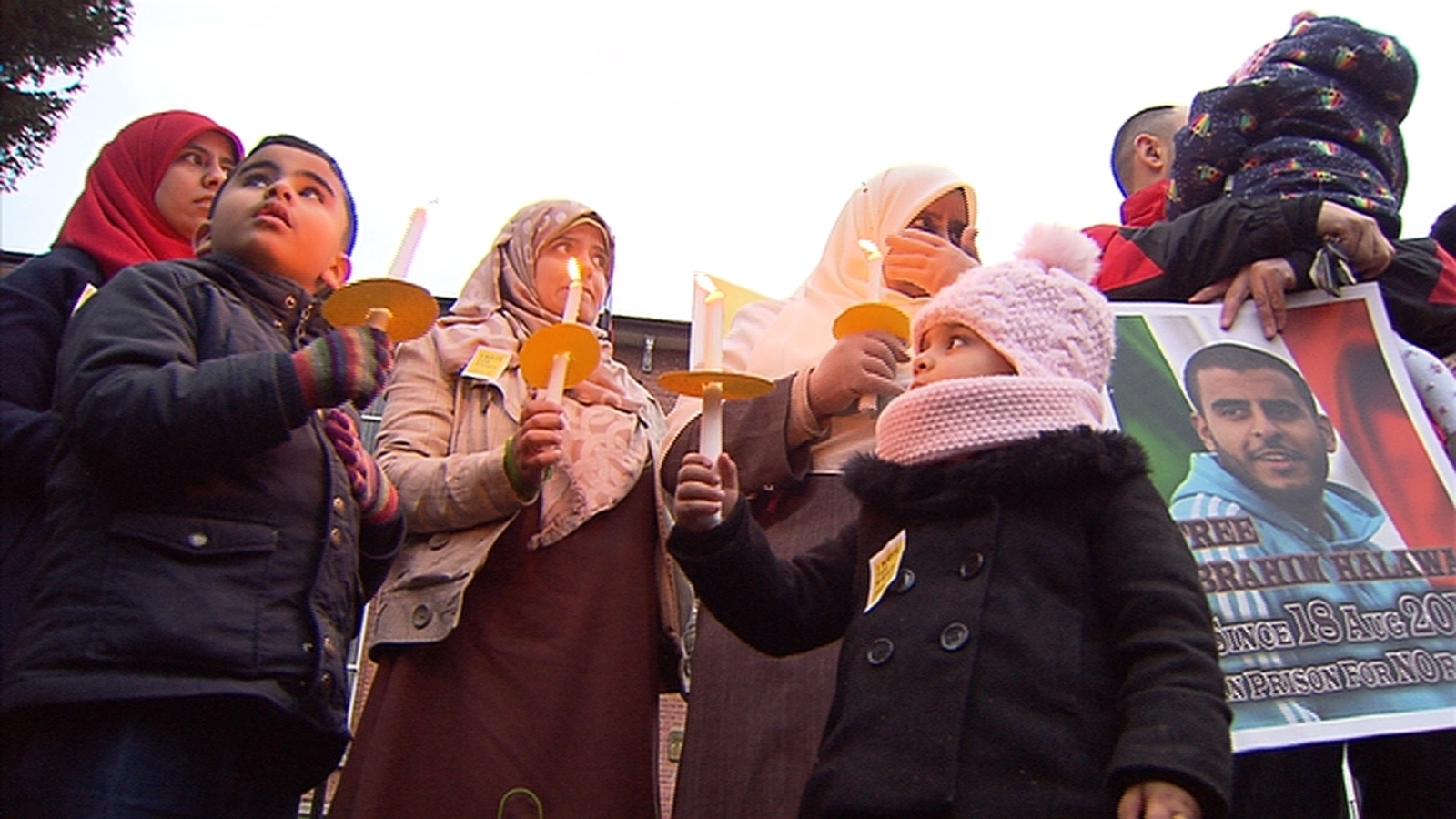 Halawa supporters gather at Egyptian Embassy