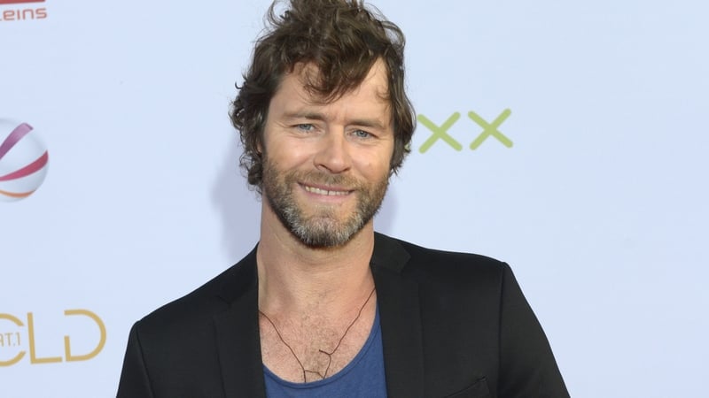 Take That's Howard Donald ties the knot