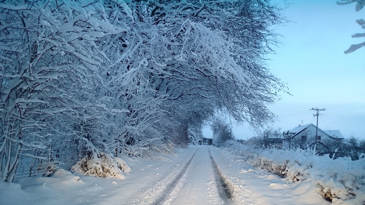 Status Red weather warning in place | Morning Ireland - RTÉ Radio 1