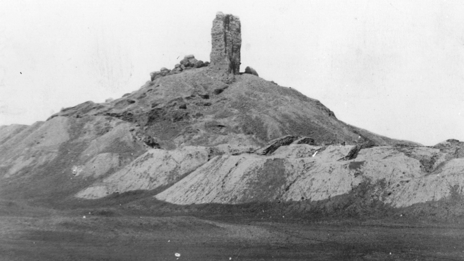 Nimrud, the jewel of the Assyrian era, bulldozed by IS