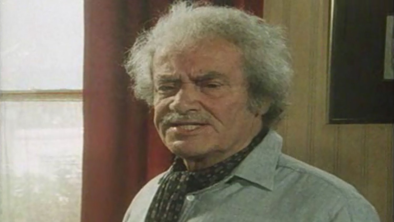 RTÉ Archives | Arts and Culture | Patrick Collins: Artist at Work