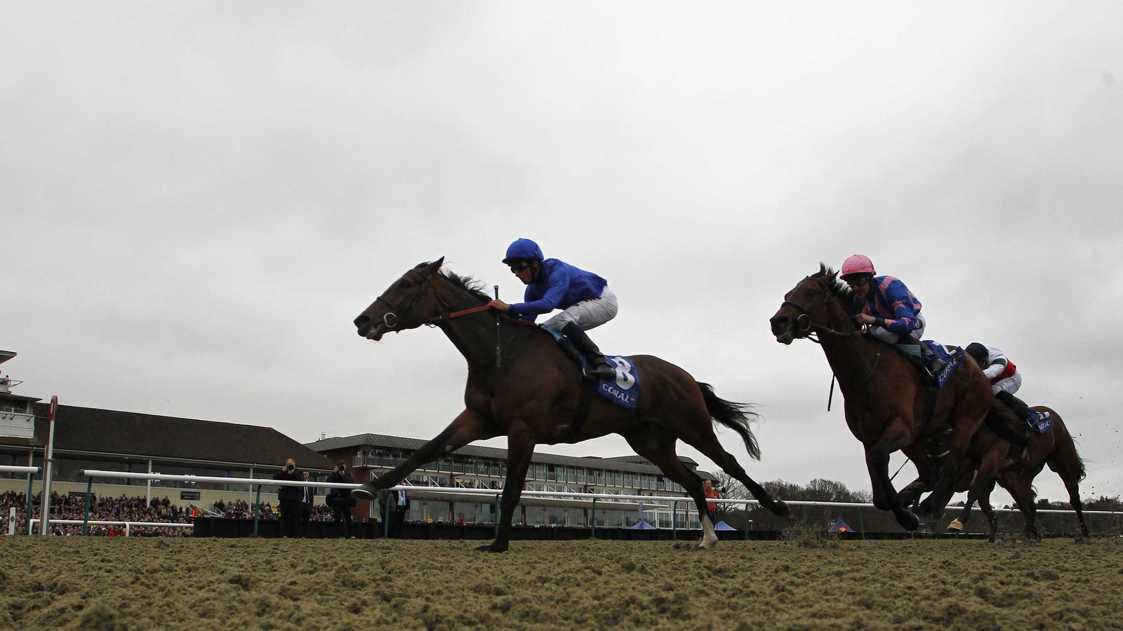 Tryster tries to take all-weather form to turf