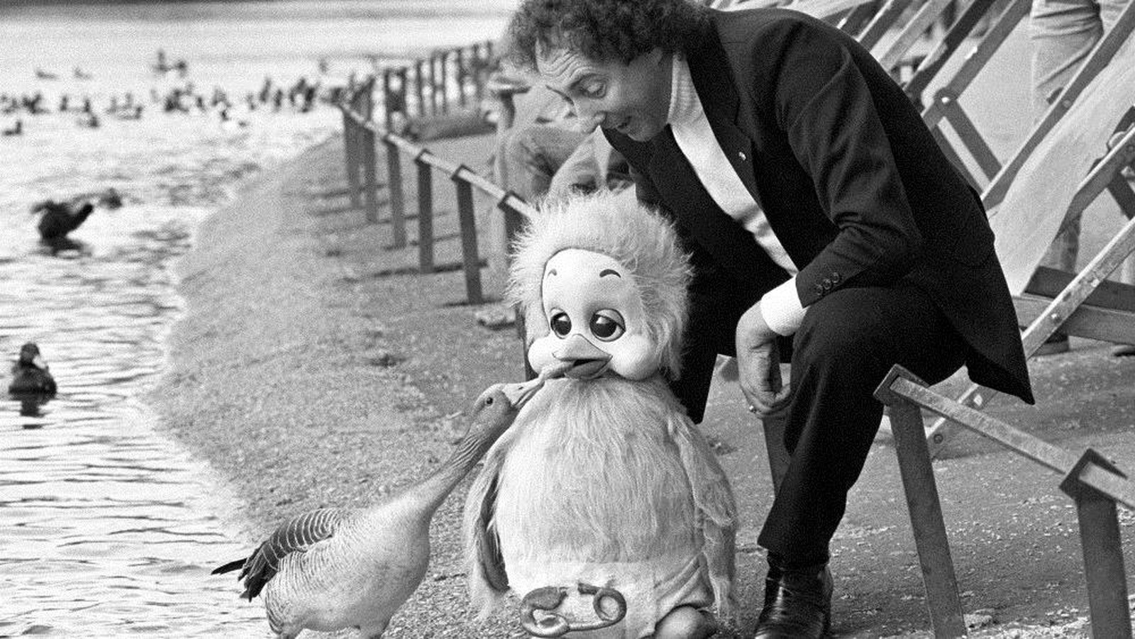 Ventriloquist Keith Harris dies aged 67