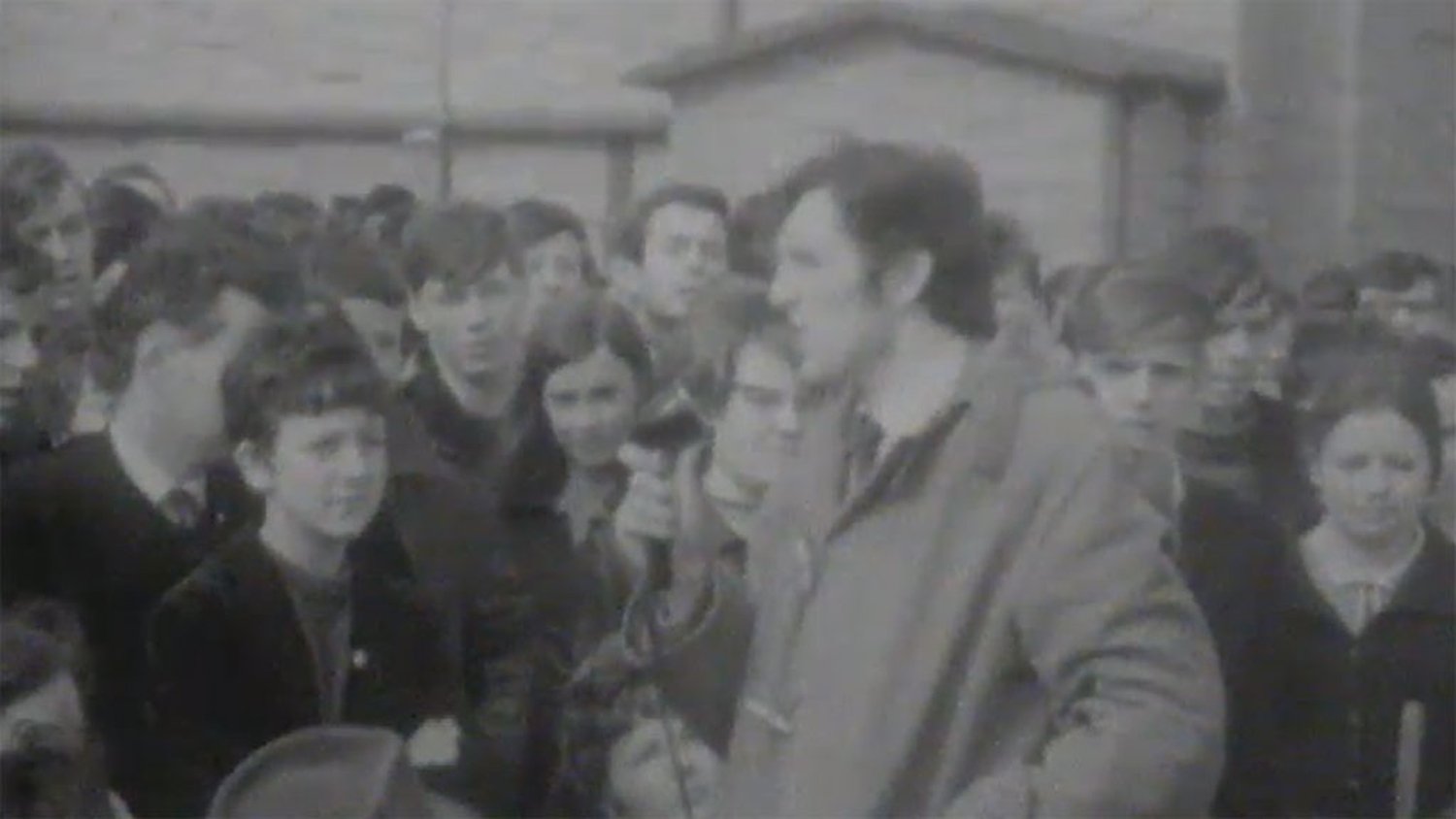RTÉ Archives | War and Conflict | Derry Riots
