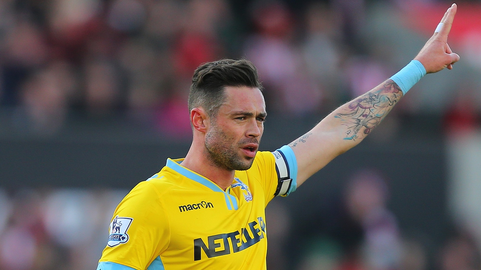 Damien Delaney signs new Crystal Palace deal