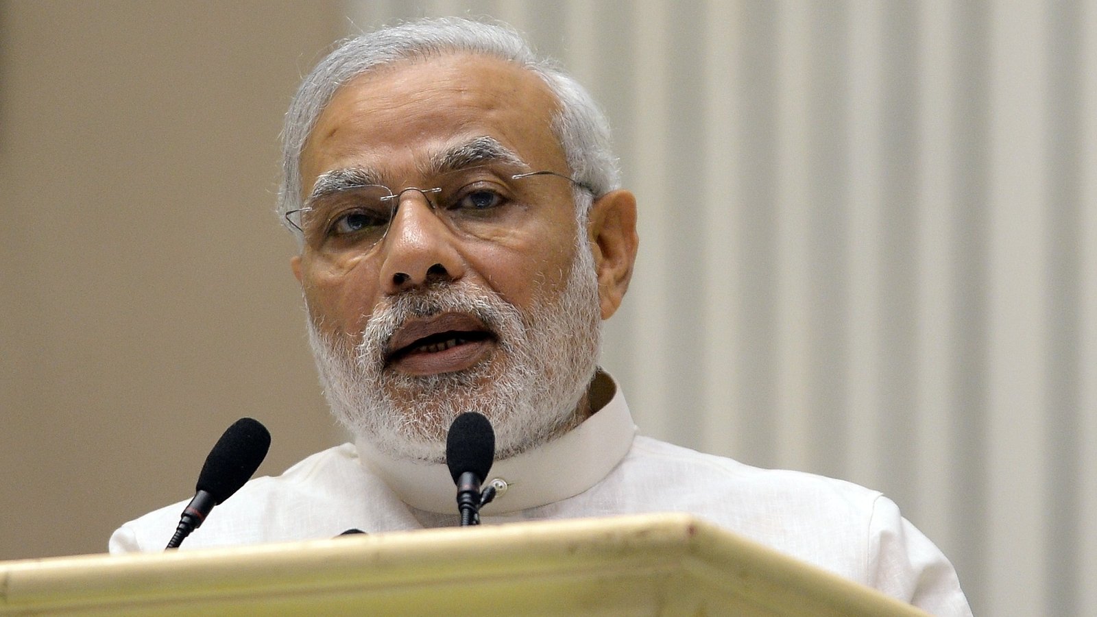 India PM Modi announces 'total lockdown'