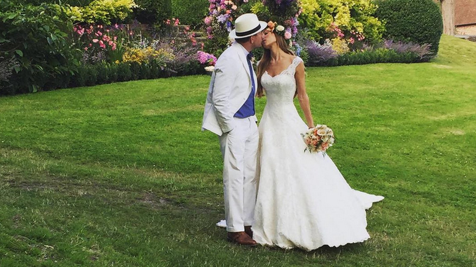 Guy Ritchie's wife reveals intimate wedding pics