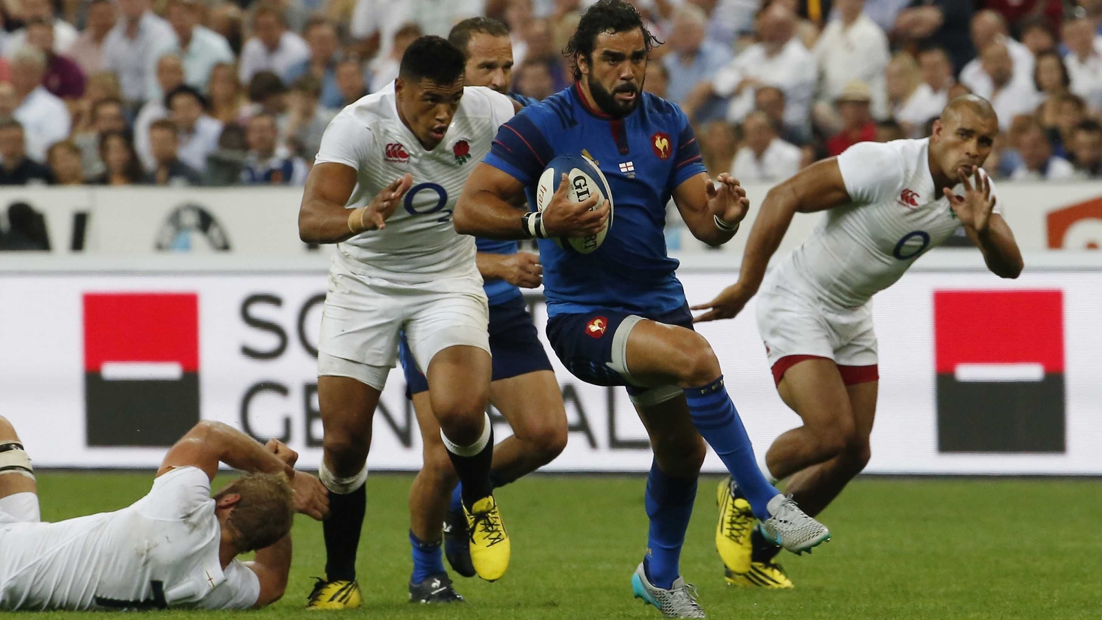 France defeat England in Paris