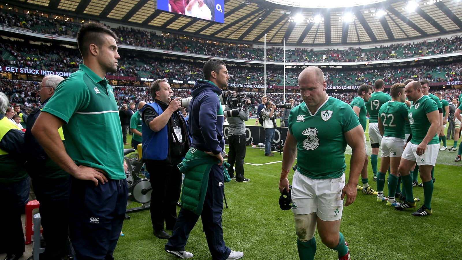 Defeats to shock Ireland back into form - Strauss