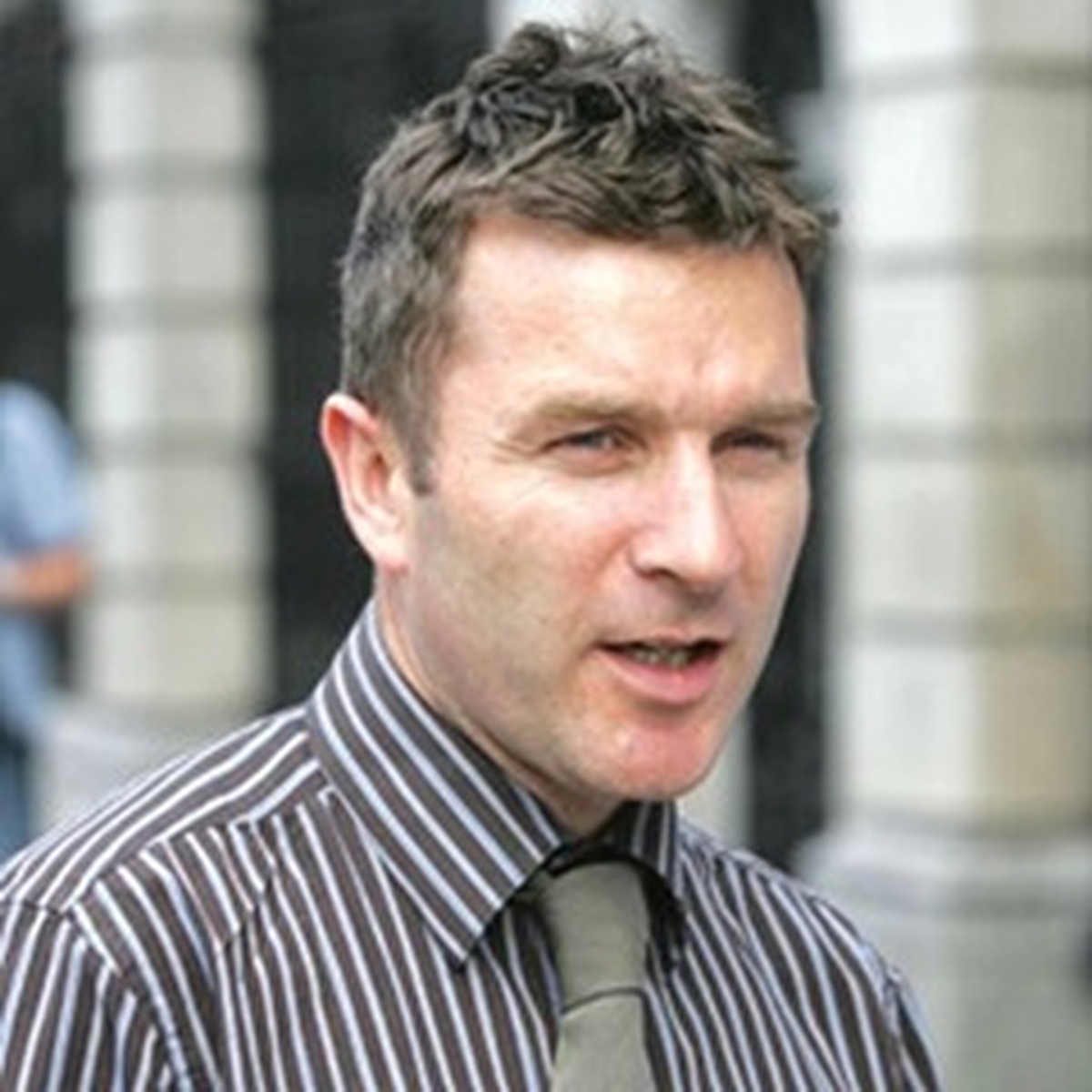 Harry Mc Gee, Iriseoir leis an Irish Times. | Adhmhaidin - RTÉ Raidió ...