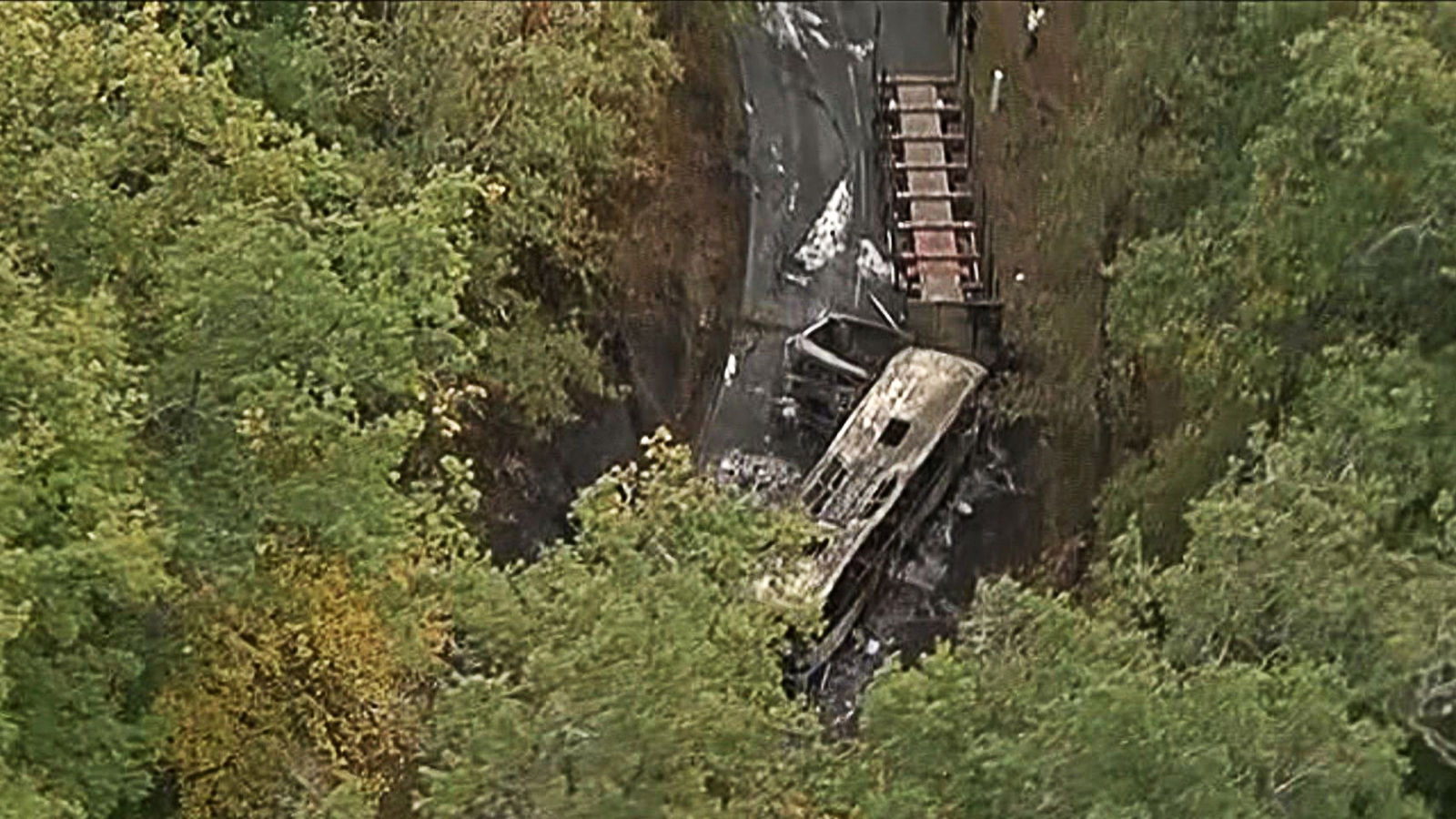 French teams try to identify bus crash victims