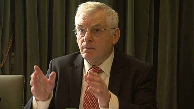 Joe Higgins ag díriú ar Rogha Eile don Phobal