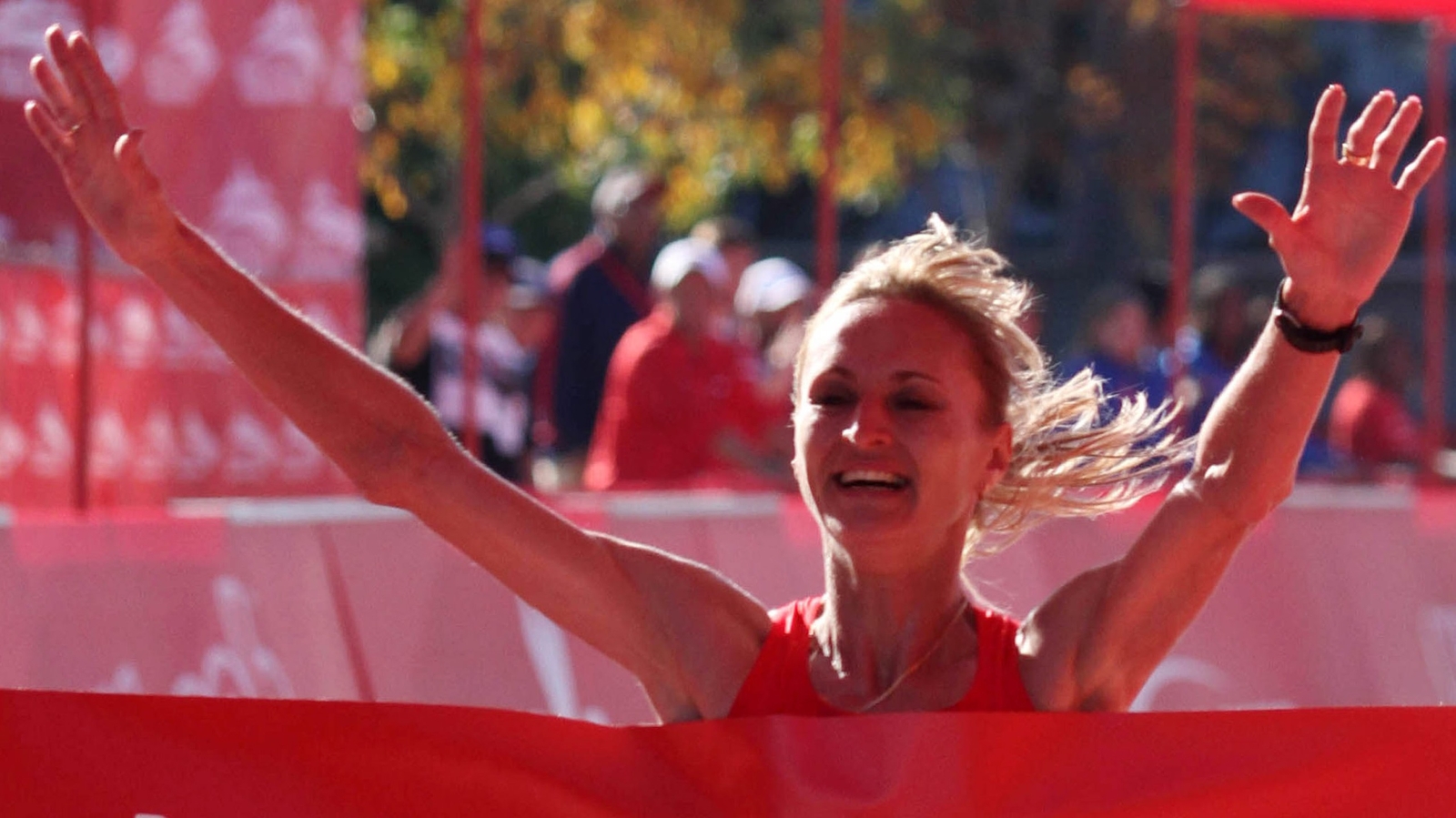 Russian runner told to repay marathon prize money