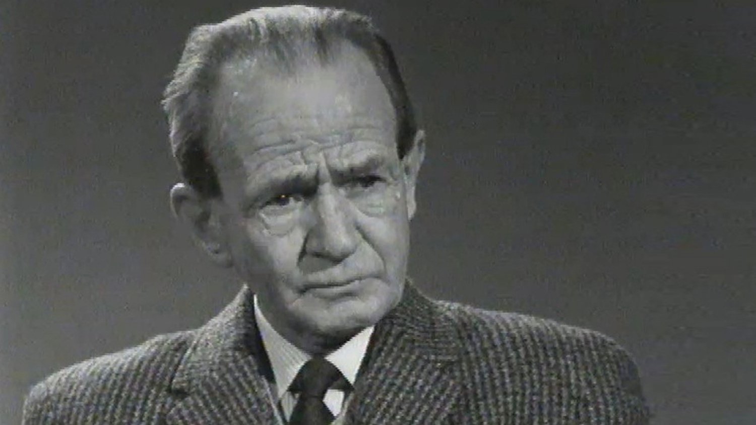 RTÉ Archives | War and Conflict | Portraits 1916 Tom Devine