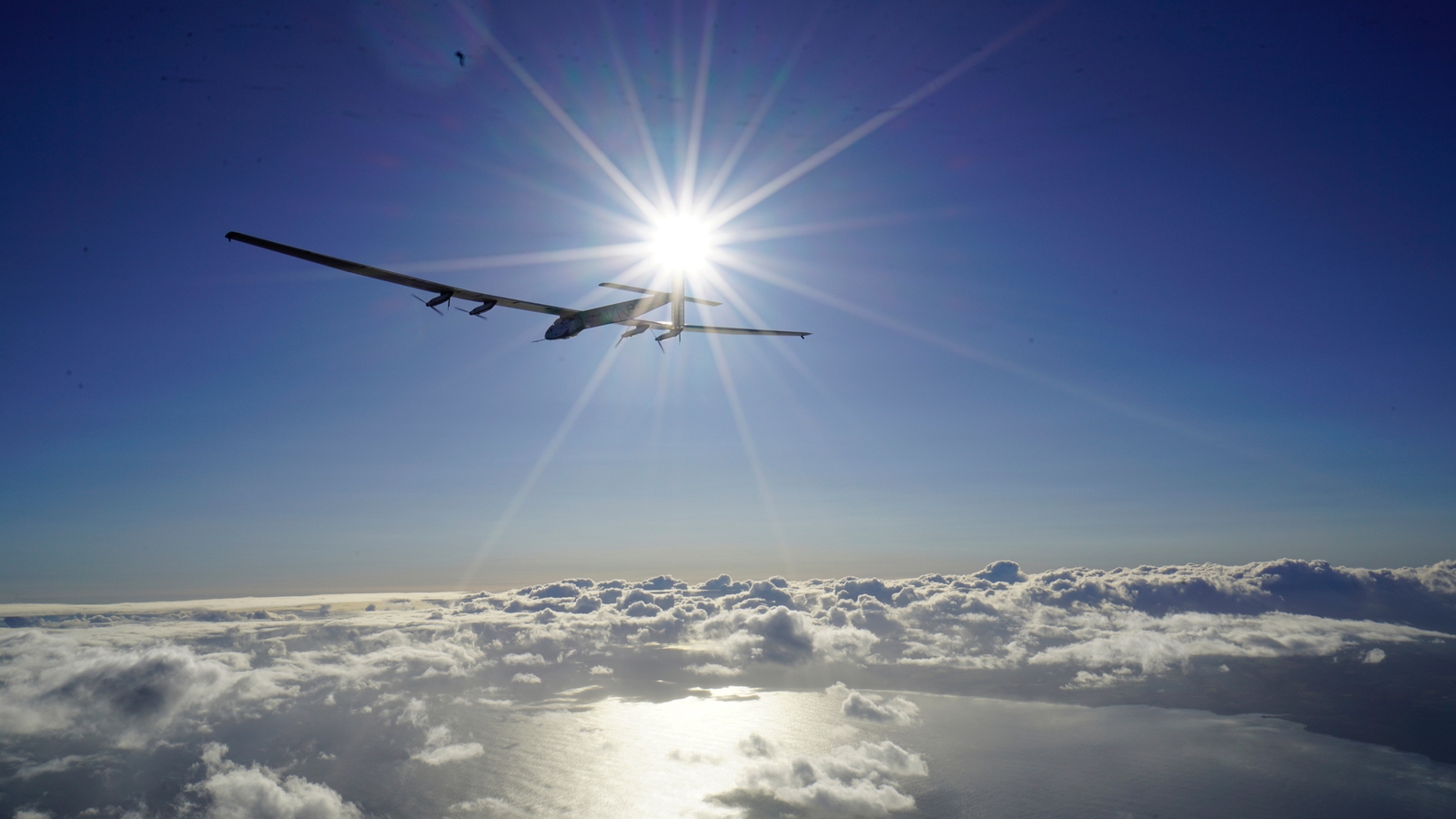 Solar-powered plane completes Pacific crossing