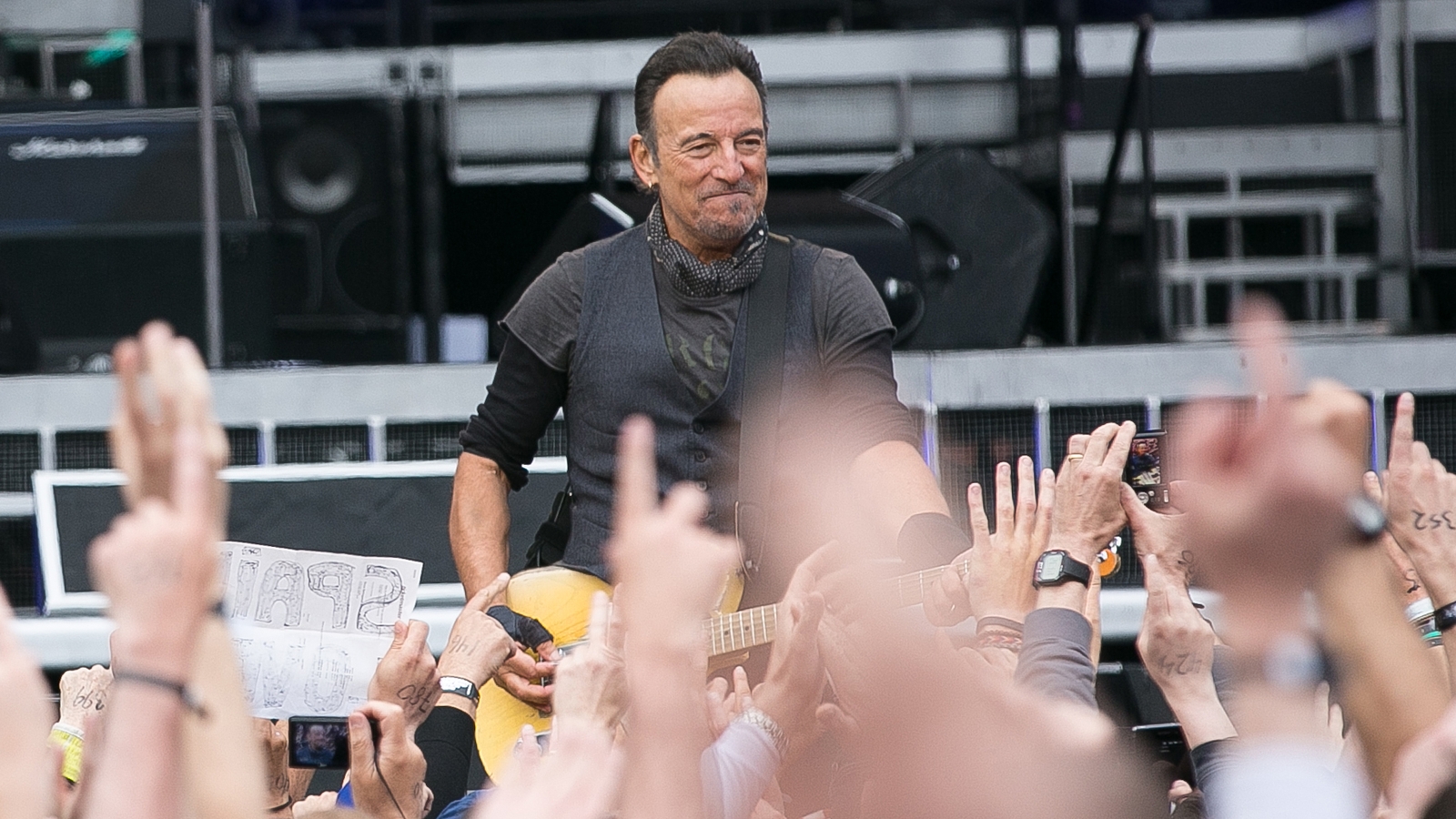 Bruce Springsteen goes seventies pop on new album