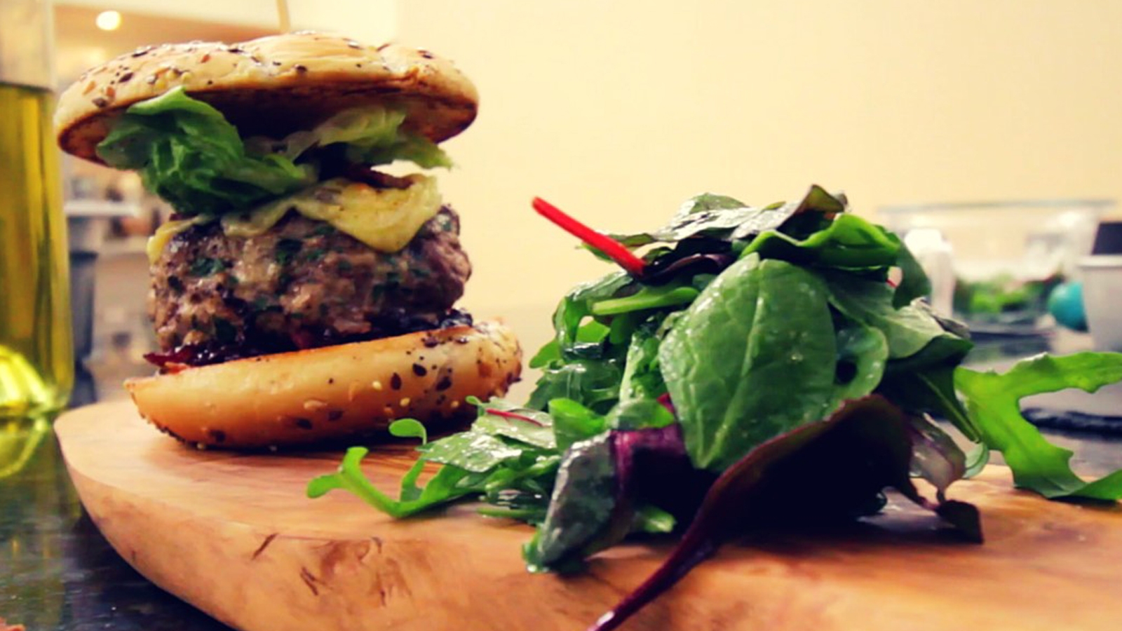 Coolea Cheese & Red Onion Marmalade Beef Burgers
