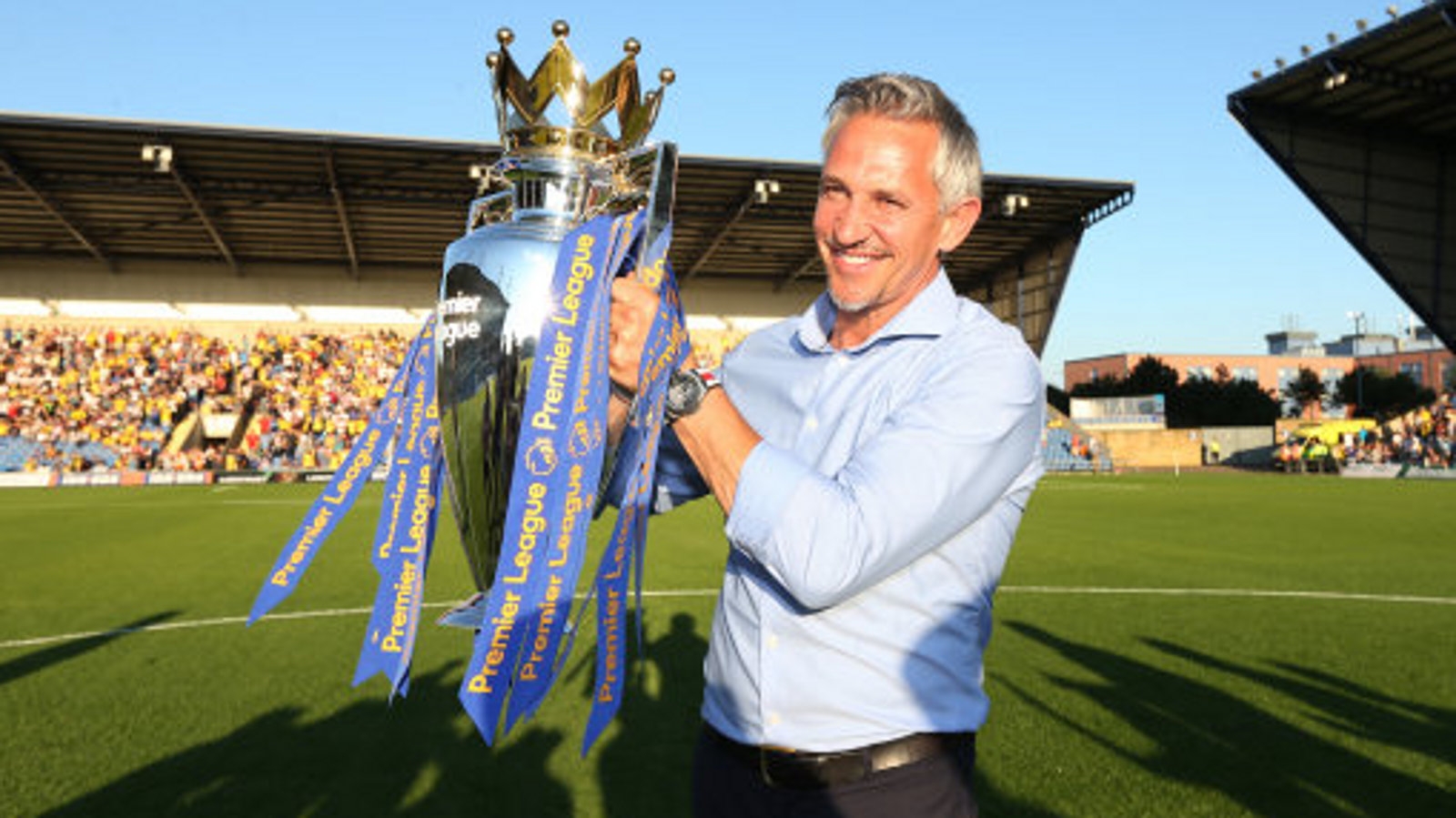 Gary Lineker keeps promise to present MOTD in boxers